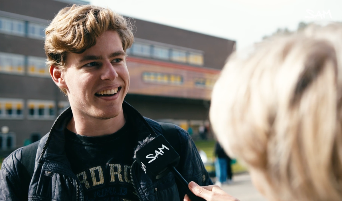 SAM op de Campus: Hoe staat het met jouw appverslaving? - SAM by HAN